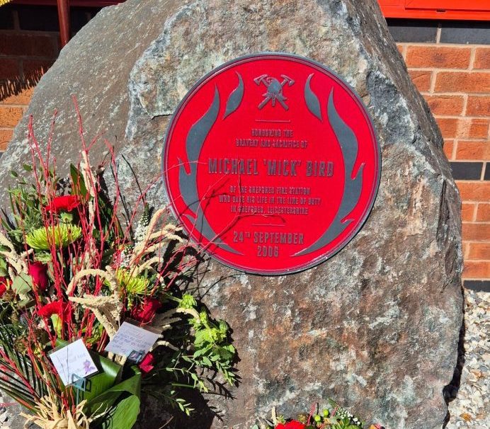Firefighters and community pay tribute to Leicestershire firefighter ...